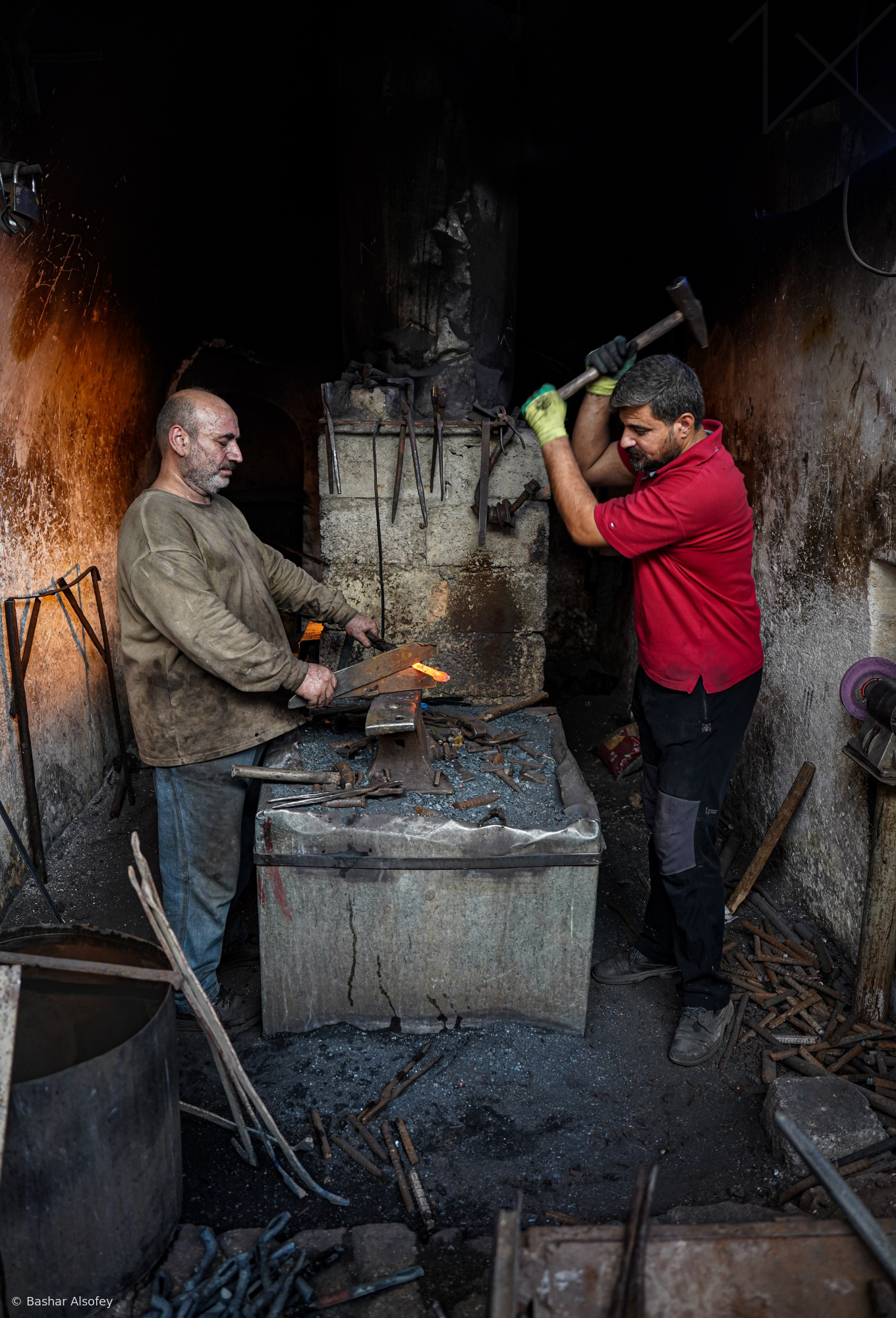 The traditional blacksmithing profession in the city of Mosul by Bashar ...
