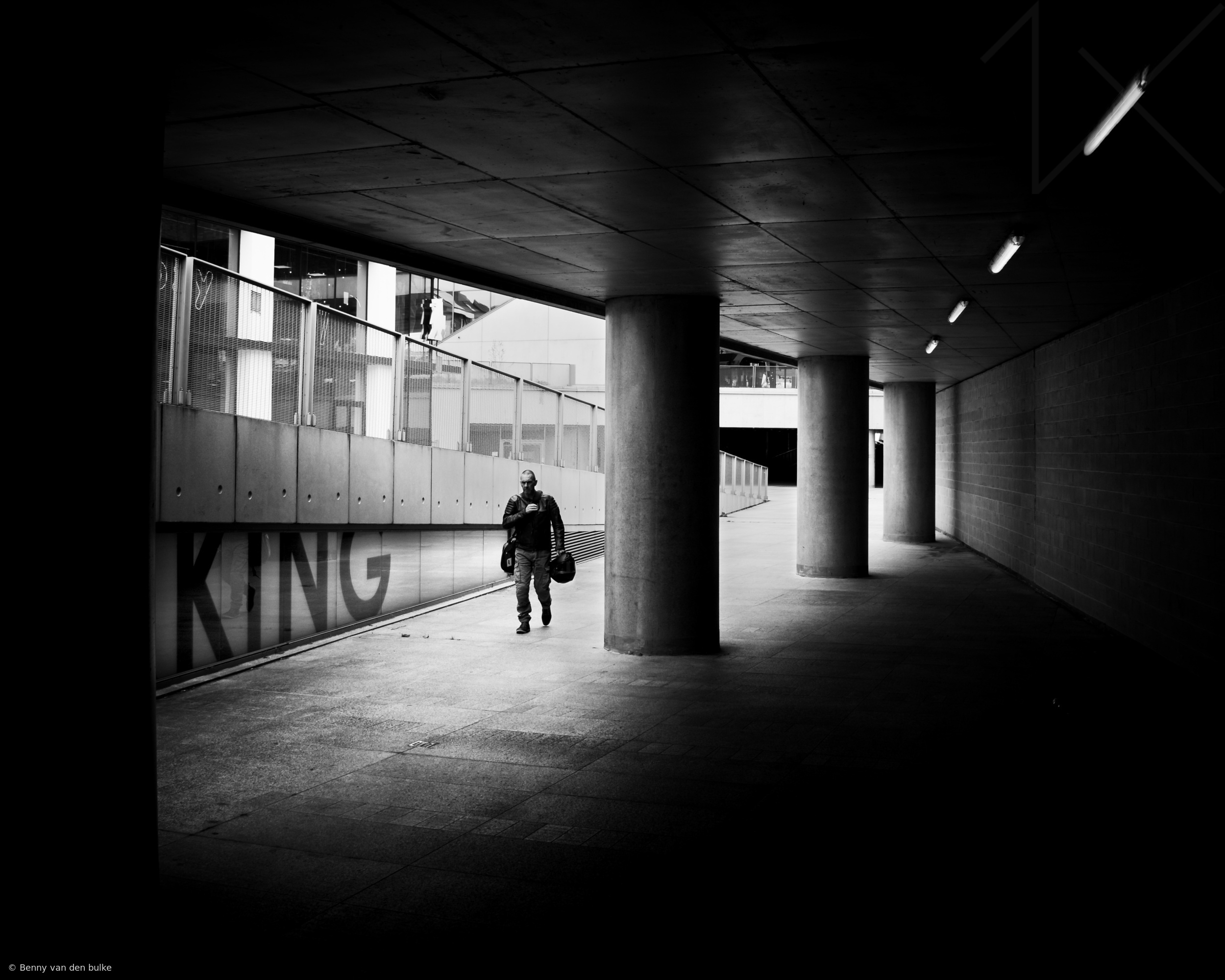 urban king by Benny van den bulke