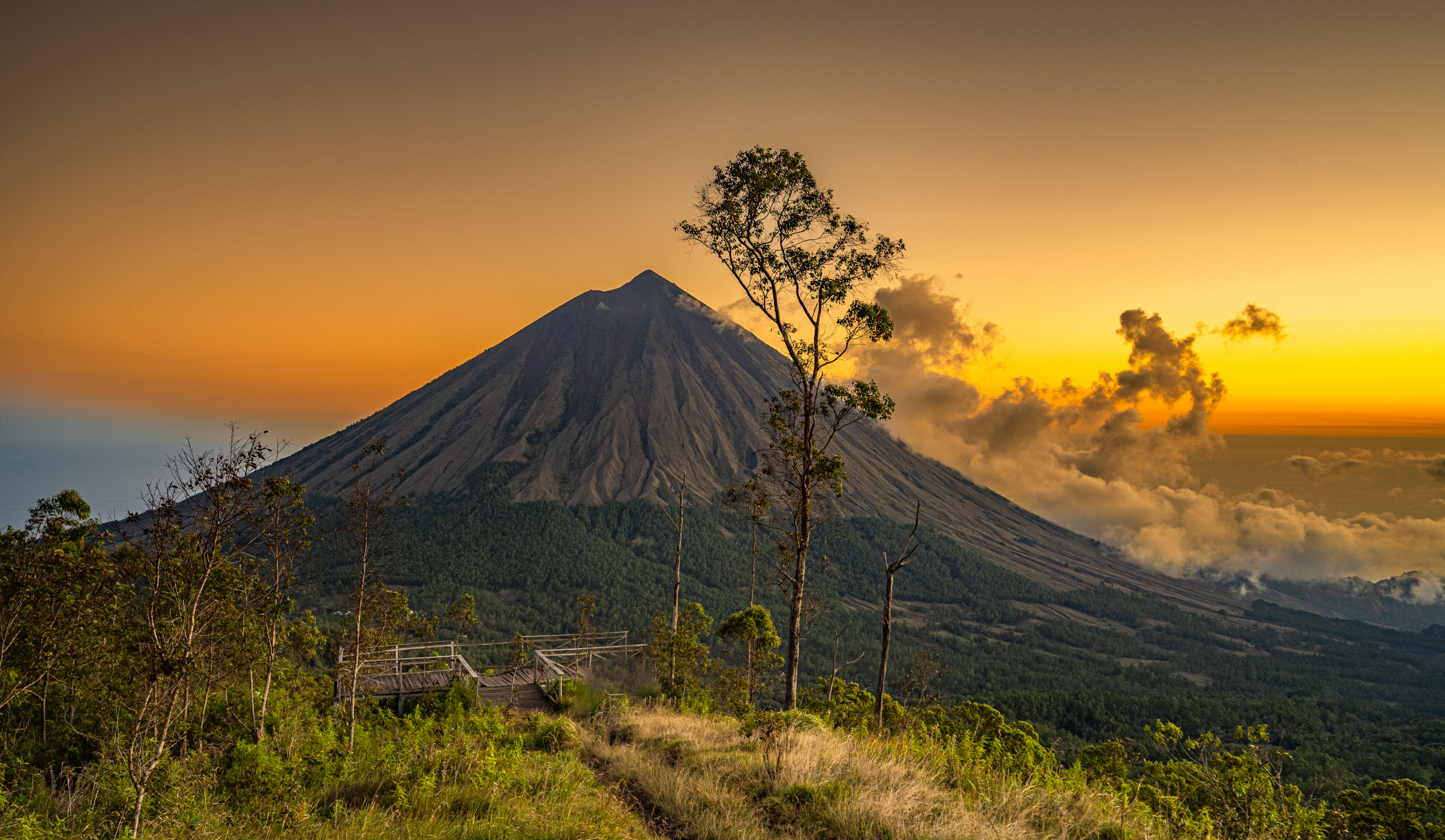 Sunset over Wolobobo Hill by Joseph Ng