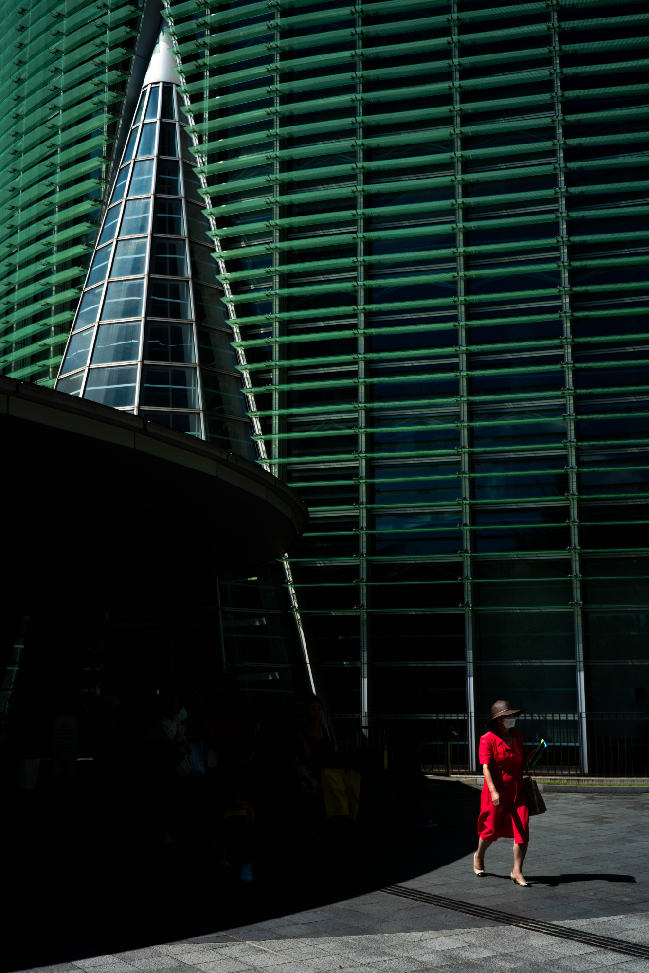 behind the red by kimny